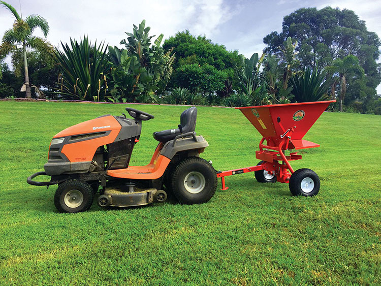 S160 Fertiliser Spreader - Glenview Turf Suppliers